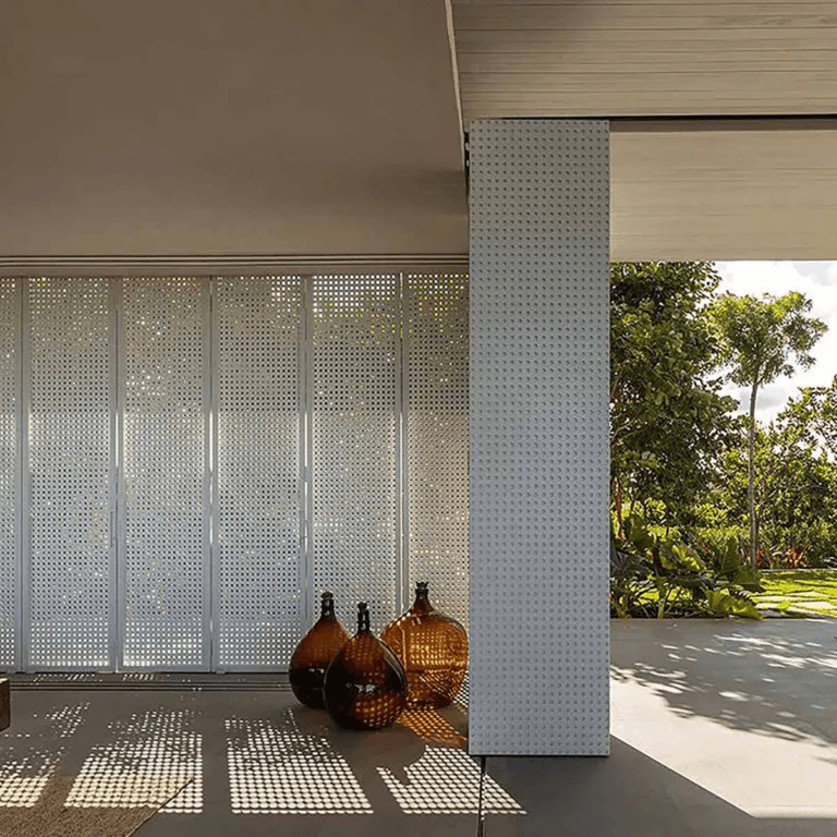 Aluminum Perforated Screen Partition Wall - ABX Metal