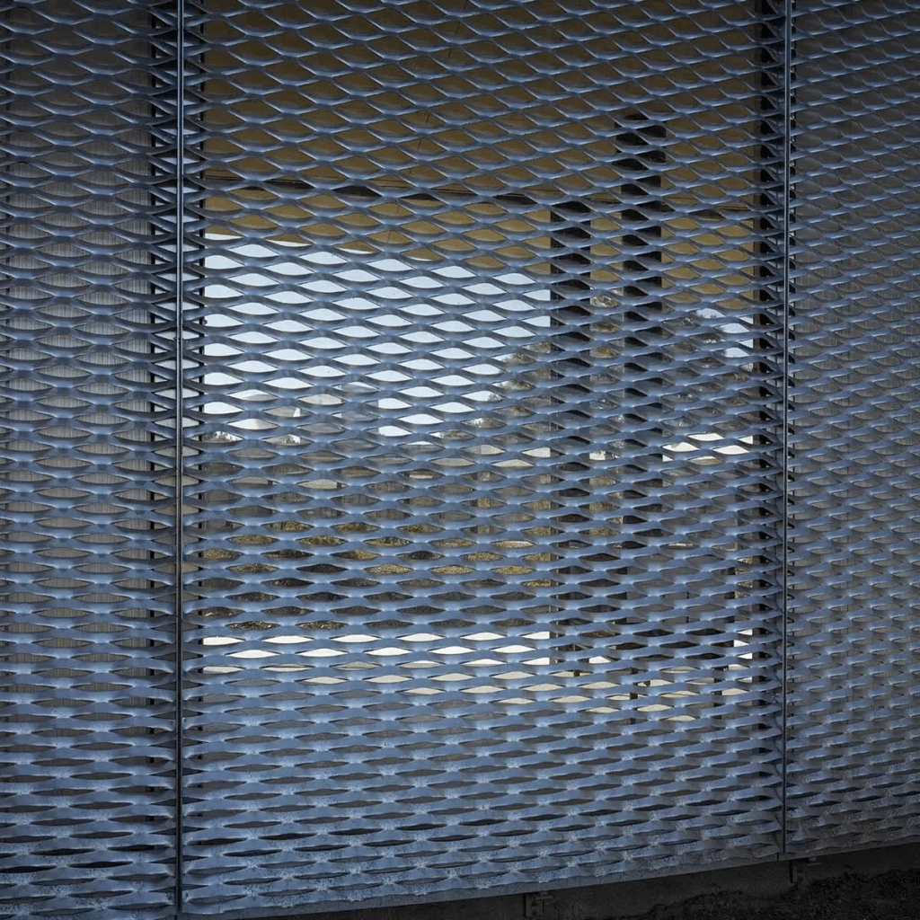 Aluminum Expanded Metal Mesh Partition Wall - ABX Metal